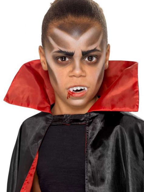 Disfraz De Vampiro Casero En 5 Sencillos Pasos Patapato