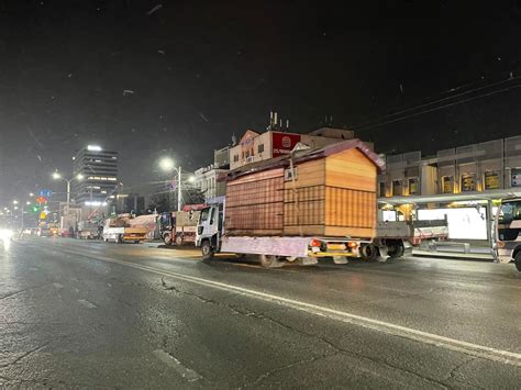 Багшийн дээд Спортын төв ордон орчмын 52 ТҮЦ ийг нүүлгэв