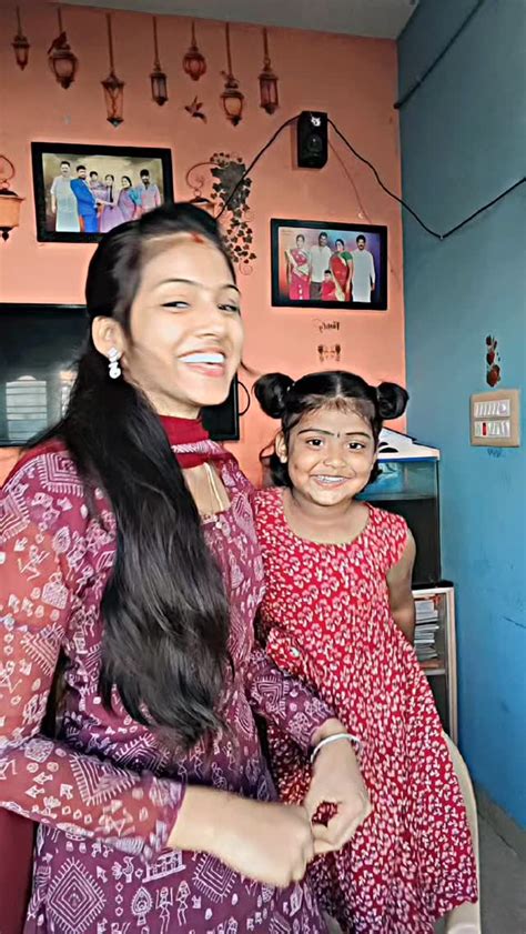 Dharshini Dharshini Enaku Ena Vantha Devathaiye🤩 Trending