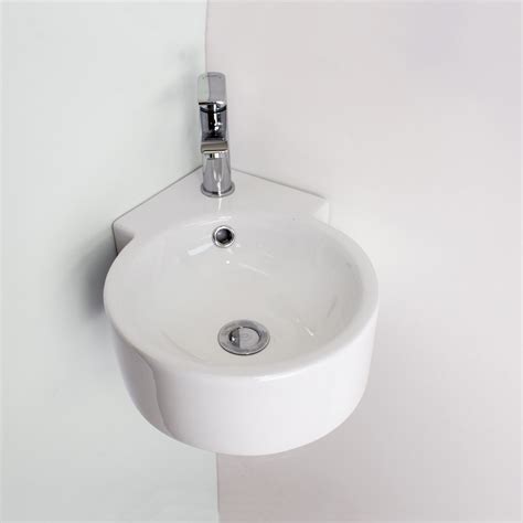 Corner Corner Basin Rossco