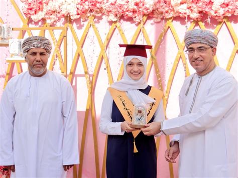 مدرسة زينب بنت أبي سلمة تحتفي بمجيداتها صحيفة النبأ الإلكترونية