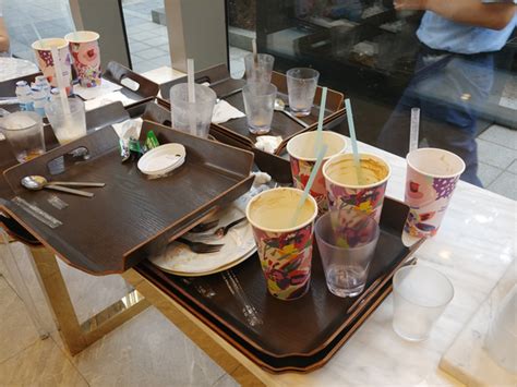 연간 230억 개씩 버려지는 종이컵재활용 대책은 깜깜 중앙일보