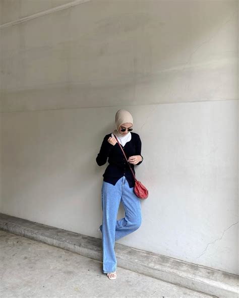 Pin oleh 𖦁 ៵ di h i j a b i n s p o Model pakaian hijab