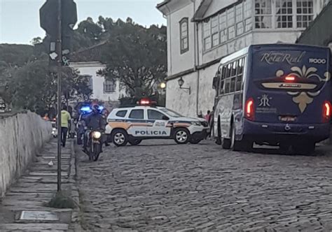 Homicídio Na Madrugada Em Ouro Preto Mg Jornal Voz Ativa