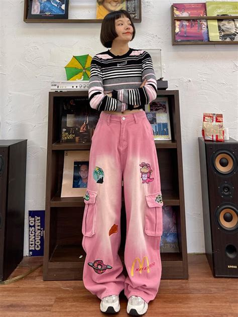 티몬 글로벌 홀세일 바지a도파민 만화 자수 워싱 청바지 여자 2023 가을 신상 와이드 Bf 길거리 와이드 팬츠 남성패션