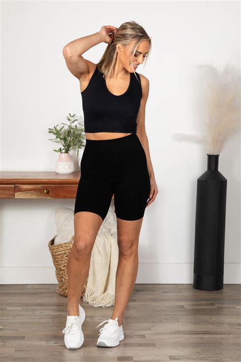 Black Ribbed Seamless Biker Shorts · Filly Flair