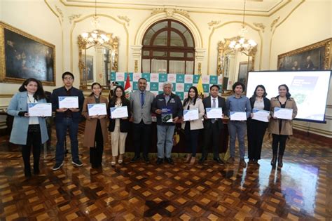 Alcalde De Lima Miguel Romero Presenta Manual De Diseño Urbano