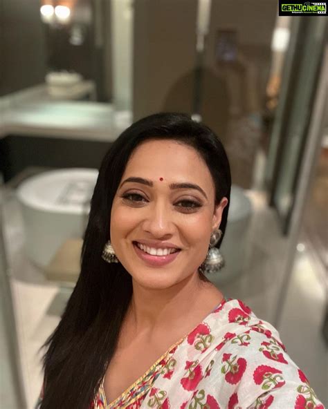 Shweta Tiwari Instagram 💐 💐💐 Gethu Cinema