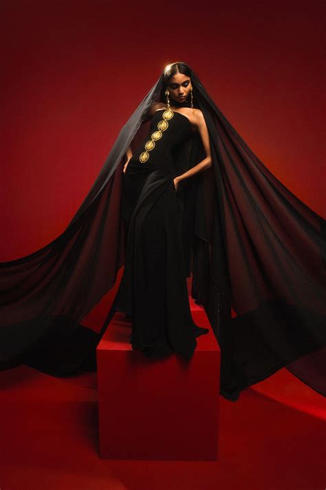Buy Luxurious Designer Sarees In India Designer Saree Online House