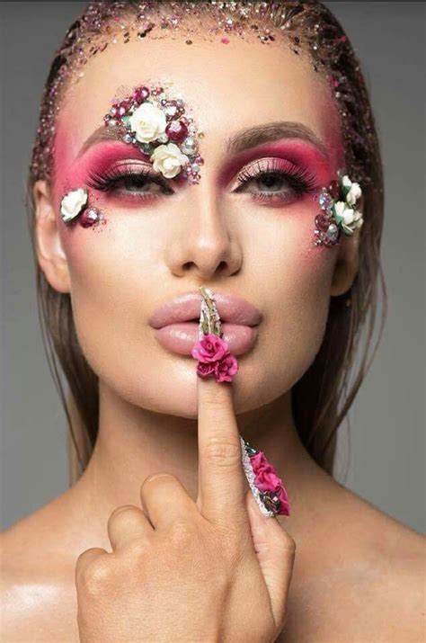 Pin Van Anne Swahn Op Smink Creatieve Make Up Foto Make Up Nagel