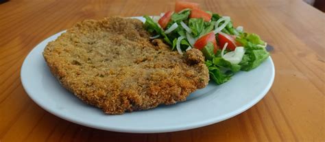 Anoche Milanesa Para La Cena Hoy Milanesa Para El Almuerzo ¿está Bien