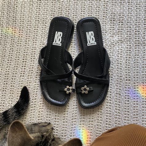 Super Cute Black Sandals With Flower Toe Ring From Depop