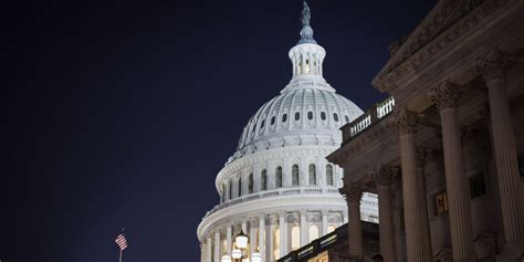 美國兩黨議員提出新提案迫使國會持續工作，直到避免政府關閉 Wsj