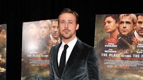 Ryan Gosling Spills Mickey Mouse Club Kissing Secrets