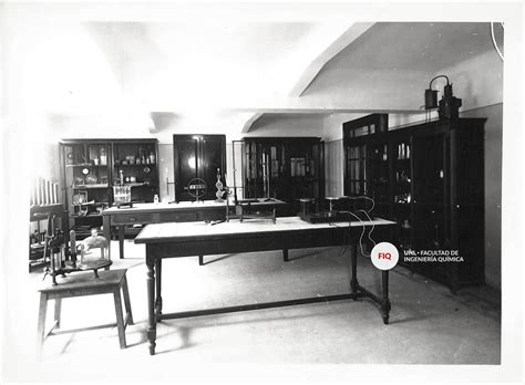 Laboratorio De La Facultad Archivo Museo Fiq