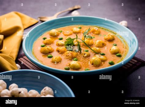 Phool Makhana Matar Gravy Sabzi Or Lotus Seeds Peas Curry Is An Indian