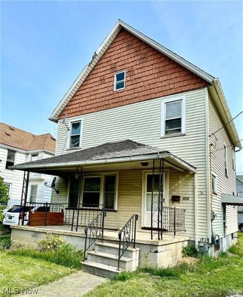 603 Dewey Ave Elyria Oh 44035 1 Photo Mls 4460267 Movoto