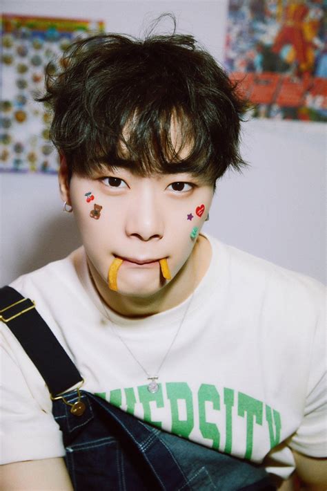 Candy Sugar Pop 🍭 Astro Kpop Retro Arcade Astro