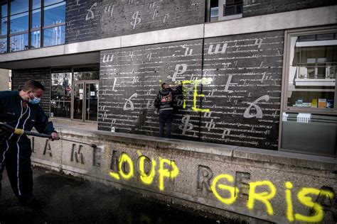 Les Loups Gris Mouvement Ultranationaliste Turc Officiellement