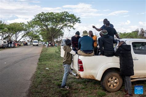 4000 Illegal Miners Trapped Underground In South Africa With Rescue