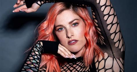 Cassadee Pope Details 2024 Us Summer Tour