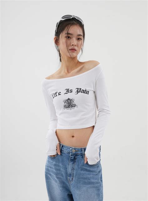 Graphic Off Shoulder Warmer Cropped Top Cj310 Korean Womens Fashion