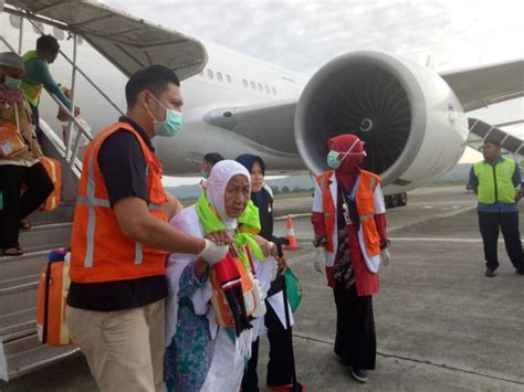 388 Jemaah Haji Kloter 2 Tiba Di Banda Aceh 1 Dirujuk Ke RSUZA