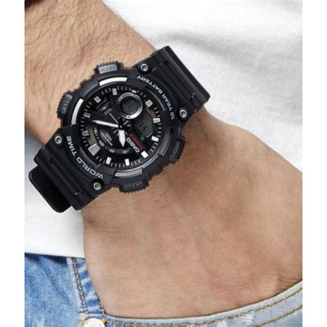 Relógio CASIO Masculino Standard AEQ 110W 1BVDF Preto Analógico e Digital