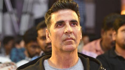Akshay Kumar Most Visible Star In Tv Ads In H1 Tam Media Research