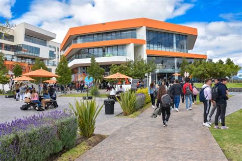 고급 감시를 통한 미래 보안 확보 Axis Communications