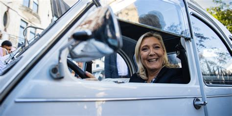 Diffamation Envers Marine Le Pen La Cour De Cassation Ordonne Un