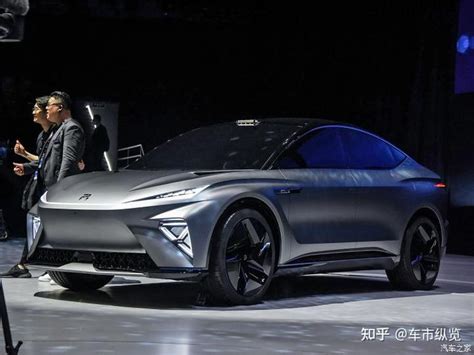 中大型纯电动suv R汽车es33量产版将于成都车展亮相 知乎