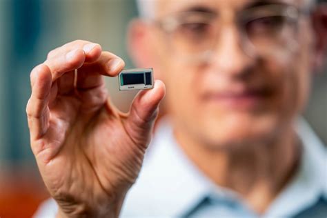 英特爾推出先進封裝玻璃基板，未來單一封裝能納 1 兆個電晶體 Technews 科技新報