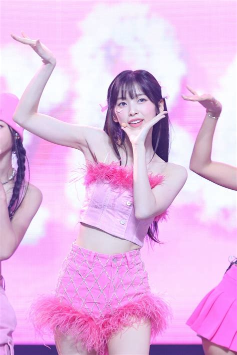 230802 Oh My Girl Arin Celebrate At Show Champion Kpopping