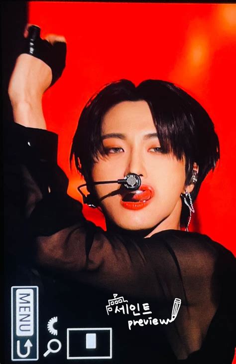 ⊹₊ — Park Seonghwa Foto