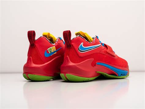 Кроссовки Nike Zoom Freak 3