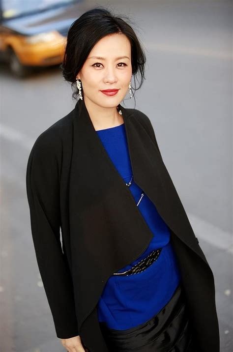 56歲的鄔君梅，為何越老越有韻味？把握3個關鍵女人都能優雅老去 壹讀