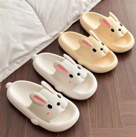 계묘년4컬러3사이즈 토깽이슬리퍼 여성슬리퍼 여자슬리퍼 키높이슬리퍼 토끼슬리퍼 래빗슬리퍼 토끼 이빨 Eva 슬리퍼 실내화 샌들 통굽 층간 소음 실외 물놀이 욕실 말랑슬리퍼