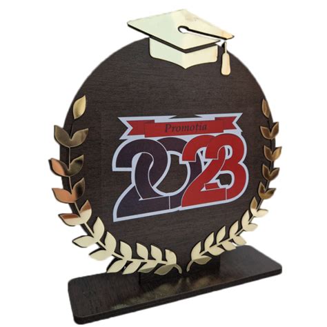 Trofeu Din Lemn Si Metal Cu Pozacadou Personalizat Mrt