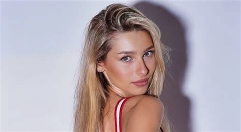 Instagram Model Ella Netzer Had Fans Going Wild Over Her Spicy Kansas