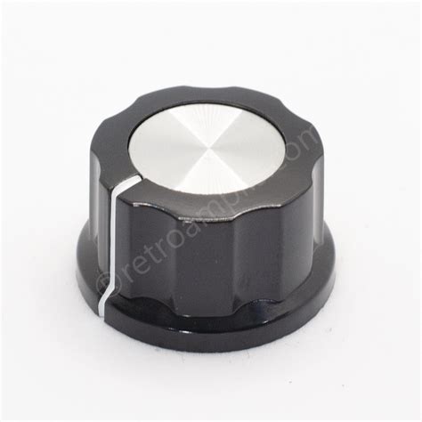 Manopola Potenziometro Ø27x16mm Nera Scanalata Eagle 017