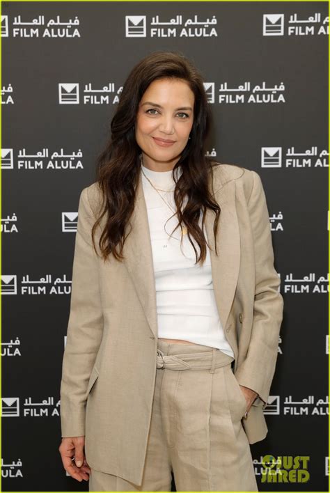 Katie Holmes Weighs In On Dawsons Creek Revival Reveals Why There