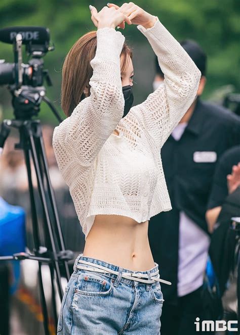Taeyeon Hot Midriff By Nav3l On Deviantart