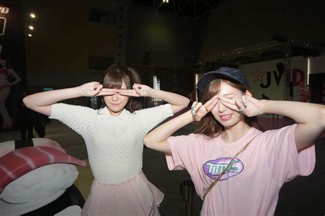 Arina Hashimoto And Akari Tsumugi Cặp Bạn Thân Xinh đẹp Nhất Làng Phim