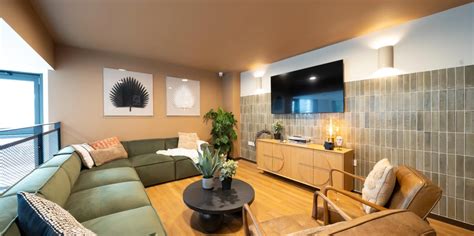 Strathclyde Business School Accommodation 𝗨𝗽𝘁𝗼 𝟮𝟳 𝗢𝗙𝗙