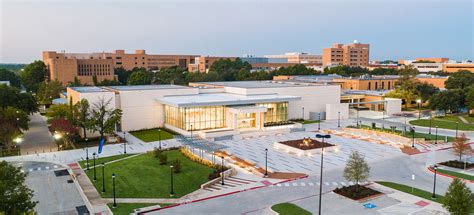 University Of Texas At Arlington University Center Brw
