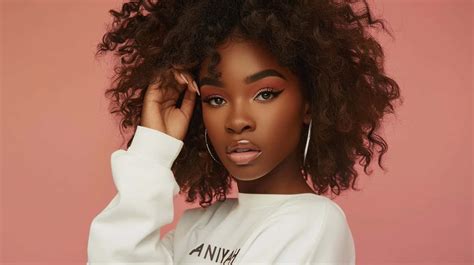 Download Aniyah Branded Apparel Model Wallpaper