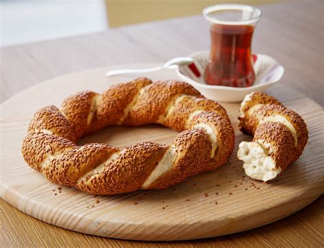 طرز تهیه سیمیت نان معروف ترکیه ای مجله تاپ کوکینگ به همراه تصاویر