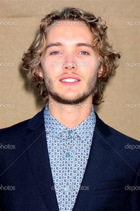 Toby Regbo S Instagram Twitter Facebook On Idcrawl