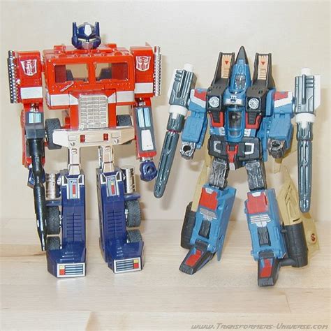 Classics Dirge Transformers Universe
